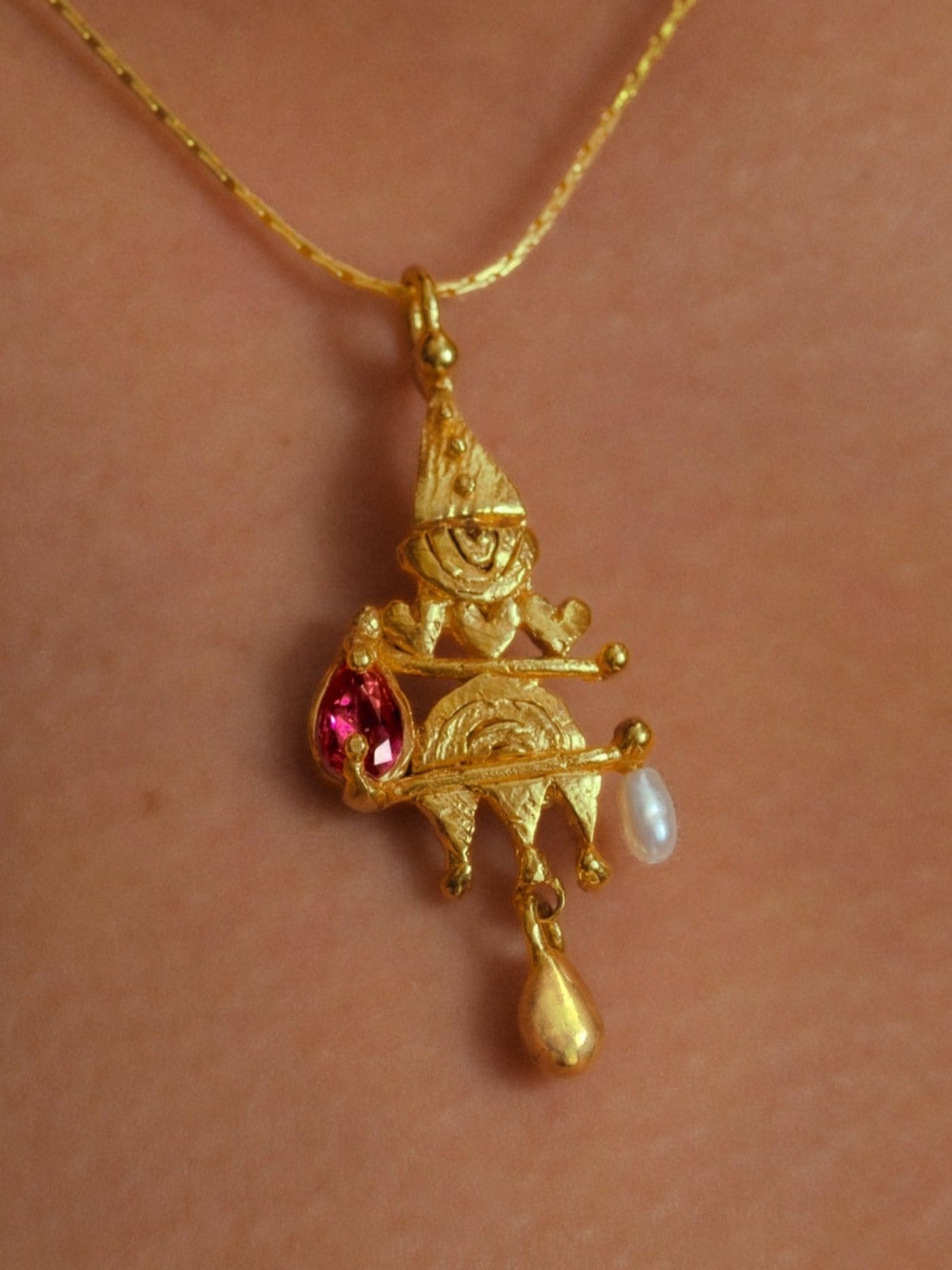 The Dada Clown Chain - 24k Gold Plated Charm Pendant Creole